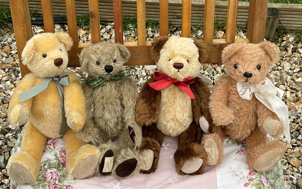Deans Bears – Old Teddy Bear Shop