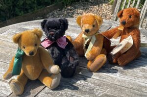 Deans Bears – Old Teddy Bear Shop
