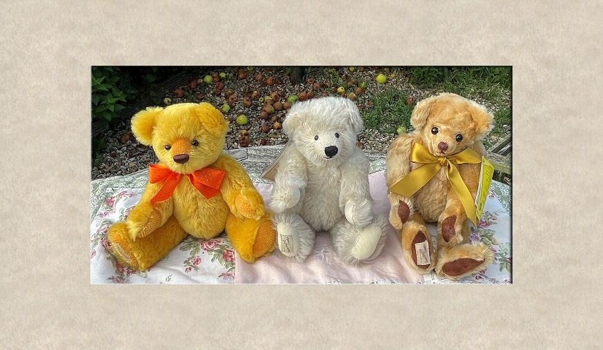 Old Teddy Bear Shop – Old & Vintage Teddy Bears & Friends