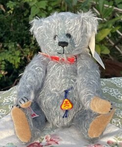 Old Teddy Bear Shop – Old & Vintage Teddy Bears & Friends