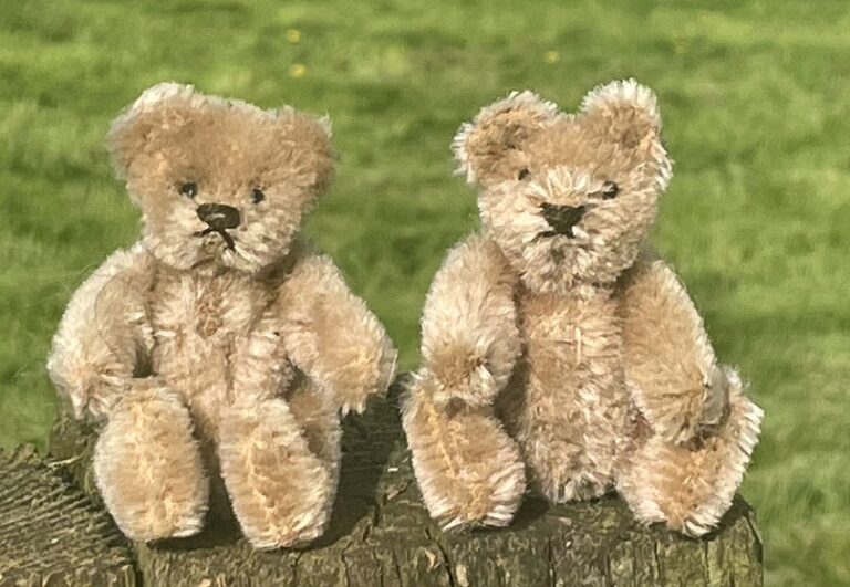 Old Teddy Bear Shop – Old & Vintage Teddy Bears & Friends
