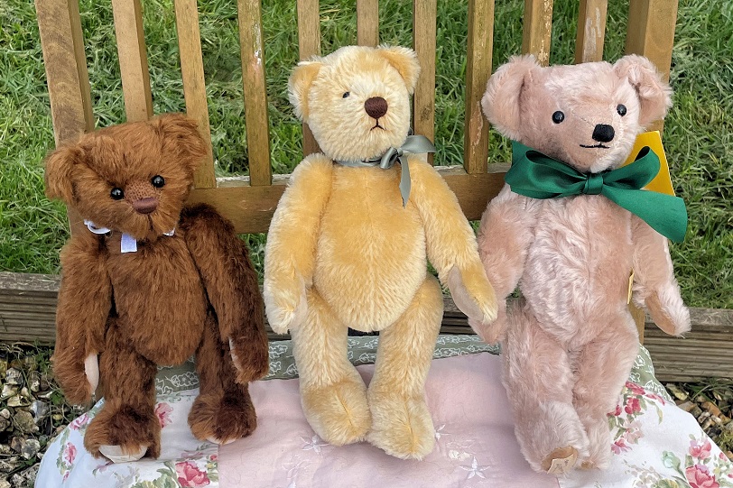 Deans Bears – Old Teddy Bear Shop