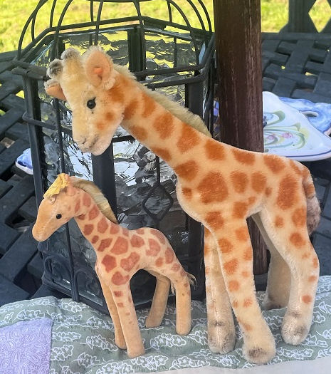 Old Teddy Bear Shop – Old & Vintage Teddy Bears & Friends