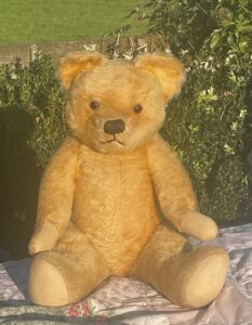 Childhood Bears 1940s-1960s – Old Teddy Bear Shop